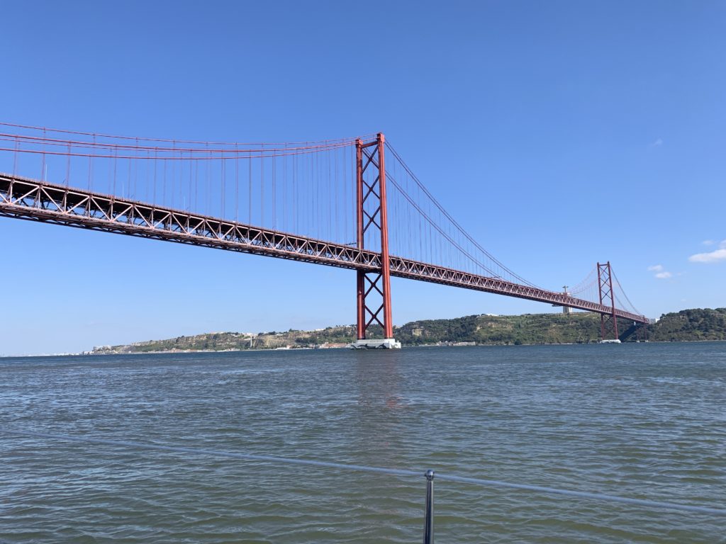 Le pont du 25 avril à Lisbonne – Sakartonn