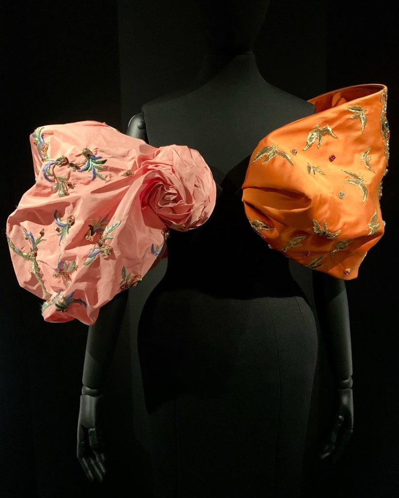 Exposition Elsa Schiaparelli – Sakartonn